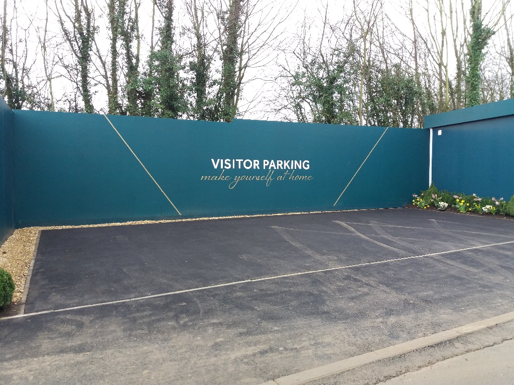 Platinum Print: Hoarding Printing for Advertising